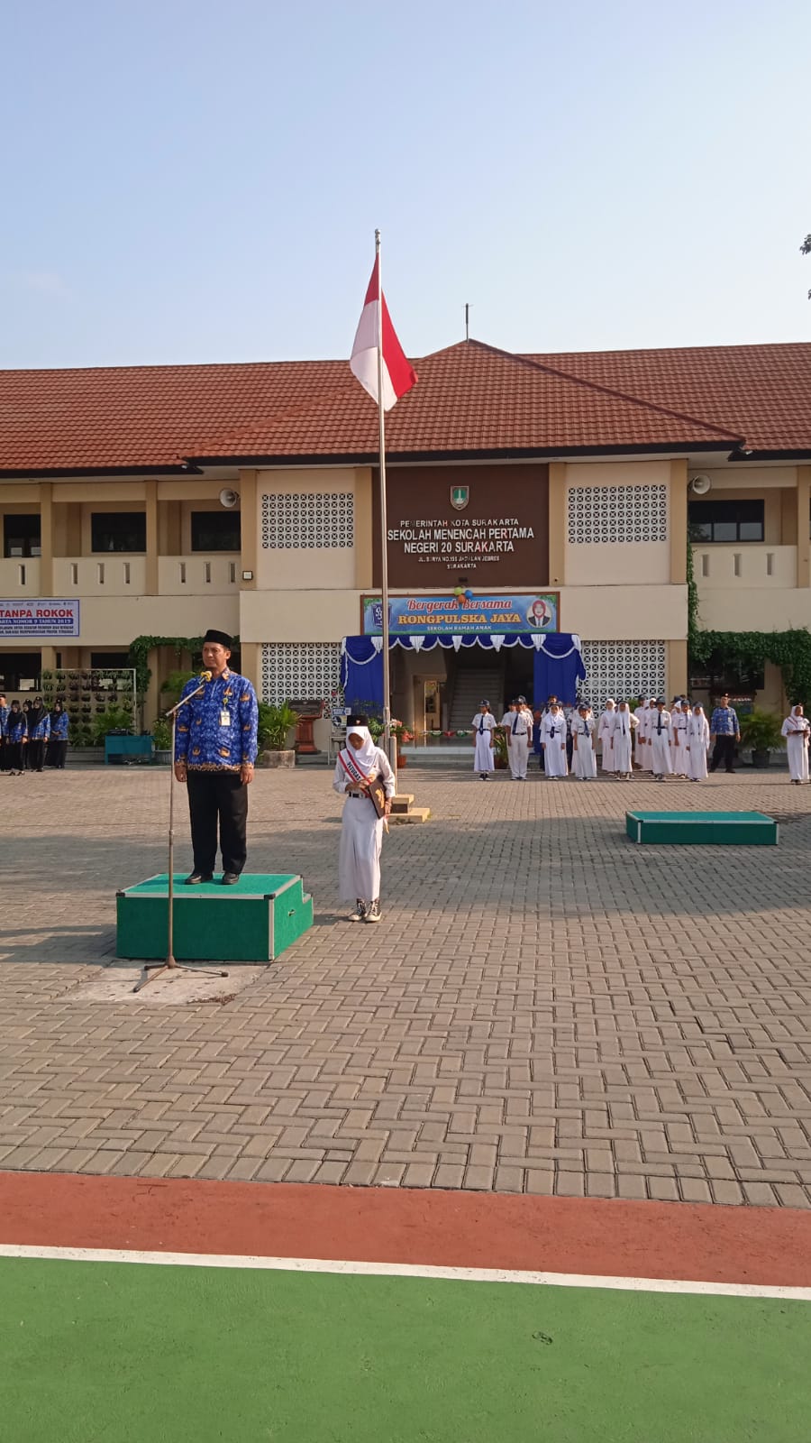 SMP Negeri 20 Kota Surakarta Semarakkan Hari Sumpah Pemuda dengan ...